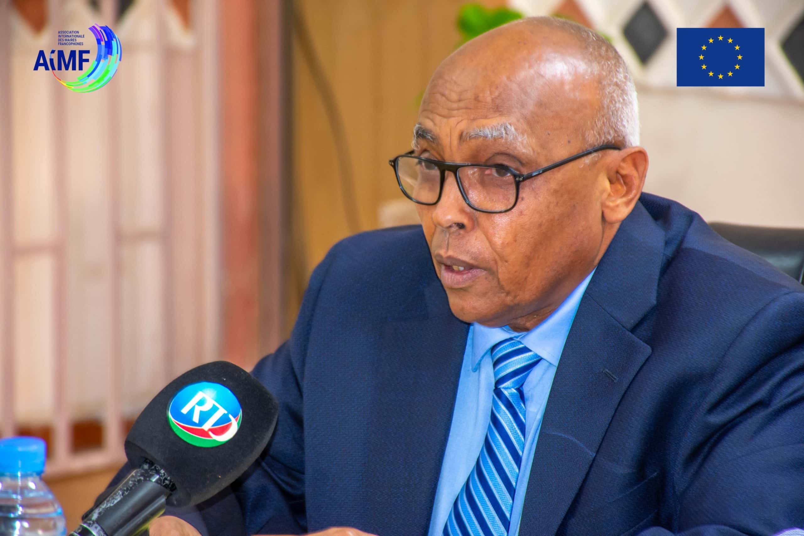 FzDE3h2WIAIYW0A — AIMF