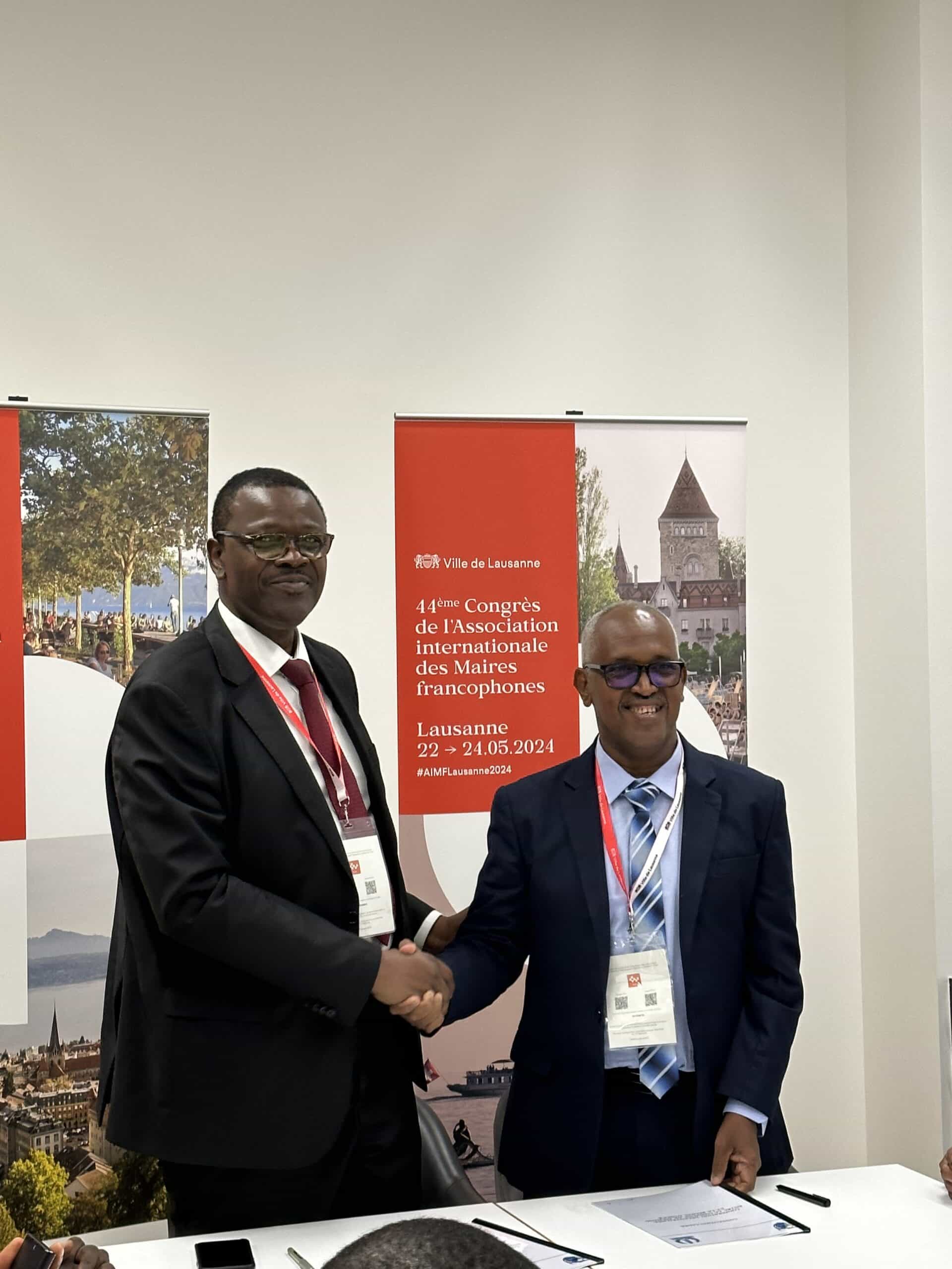 Signature d'une convention cadre entre Dschang et Obock — AIMF